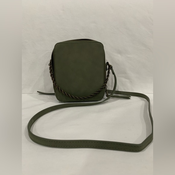 Universal Thread | Bags | Universal Threads Olive Green Rectangular ...